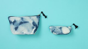 Sew a Zippered Makeup Bag by Lesley Ware