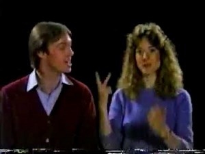 1985 GLAD Sign Language Commercial with Richard Thomas (Deaf / ASL Commercial)