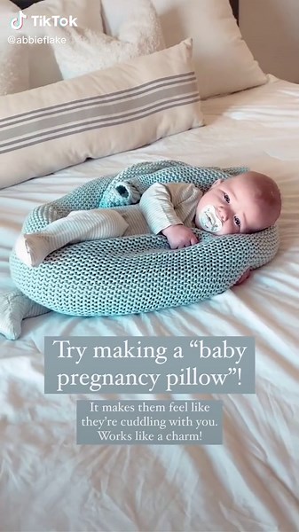 Contact Napping Tips for New Moms | Baby Sleep Hacks