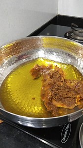 770K views · 7.5K reactions | ત્રણ કિલો સુખડી ગોળનો પાયો કરીને આ રીતે બનાવો સુખડી - Gol No Paayo Karine Banavo Sukhadi/ Sukhadi for prasad. #food #foodganesha #gujaratifood #gujaratirecipe #recipe #recipes #gujaratikhana #gujaratikitchen | FOOD Ganesha - Gujarati | Facebook