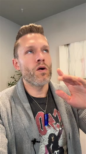 This is the unlock if you want more of an audience who is already sold on your offer before they ever buy. Has nothing to do with different funnels different ads different strategies. It’s all in the words. #businessgrowth #communication #marketingstrategy #positioning | Jeff Wenberg