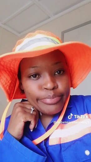 Isabel Light Batsile (@isabelbatsile)’s videos with original sound - Zorro Wa Moitshephi