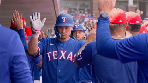 Corey Seager's first homer of Spring Training