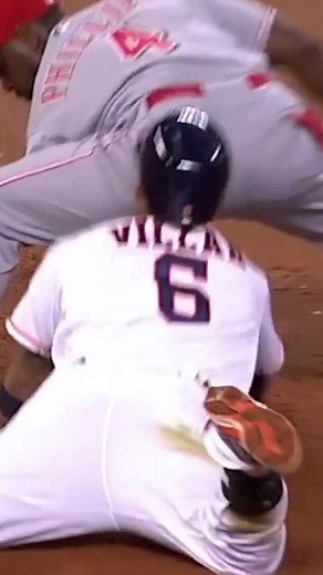 Awkward Moments in Baseball: A Clumsy Slide