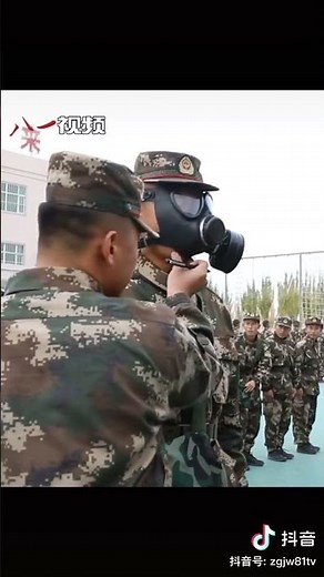 wear gas mask challenge!