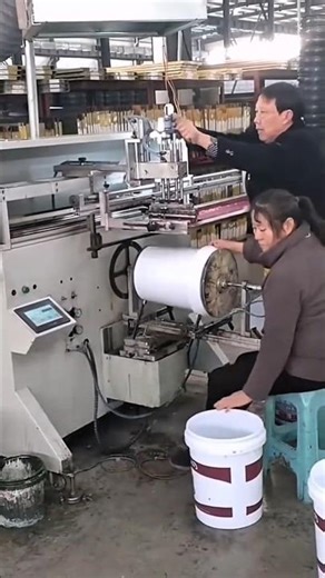 Printing on buckets in the factory
