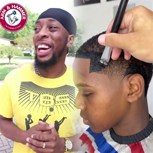 Crest Vs. Colgate #crest #colgate #toothpaste #relatable #fypシ゚viral #pov #foryoupage #fypツ