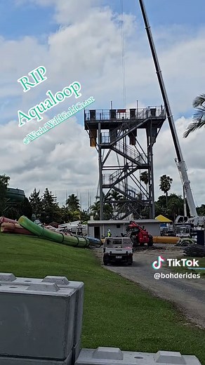 Farewell Aqualoop: A Waterpark Icon Departs