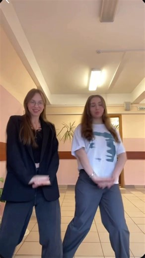 #dance #tiktok #trend #trending #foryourpage #foryou #fypシ゚viral #fyp #foryoupage #like #viralvideo