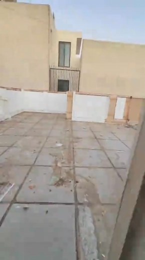 بيت للأيجار بحي العدل تجاري بشارع سايدين مساحة 600م بي 3 غرف نوم وصاله وهول ومطبخ وصحيات وكراج وحديقة الايجار ثلاث ملايين ونص شهريا قفل مقدمة 6 اشهر للإستفسار راسلنا واتساب 07740376928 ■■■■■■■■■■■■■■■■■■■■■■■■ ✅️ لاتنسى الانضمام لقناة التليكرام بيها الكثير من العروض 👇 https://t.me/ f1Fo4Vl44ZcwOTIy ✅️اذا تبحث عن عقار او عندك عقار للأيجار تريد تأجرة راسلنا واتساب 🟥يرجى تنزيل تطبيق ايجاري اونلاين من متجر كوكل بلاي وابل ستور حيث يتم نشر بيوت وشقق للإيجار للشركات والعوائل ■ios: https://apps.apple.