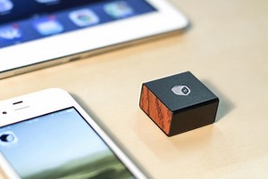 MBLOK Memory Block Support Tablets, Smartphones And Computers (video)