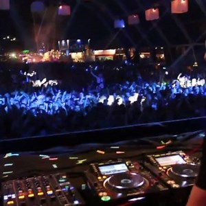 We can't wait to go totally crazy to this track by Will Sparks & LUCIANA! | Spinnin' Records