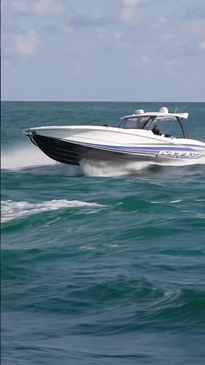 MTI Power boat coming in hot at the Haulover Inlet