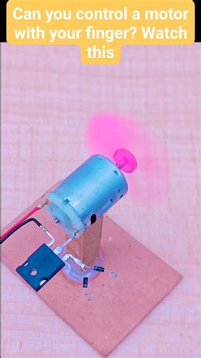 Touch to start motor! ⚡ This DIY Touch Control Motor circuit is simple, low cost and perfect for beginners. No mechanical switch needed — just a finger touch to activate. Great for school projects and hobby learners. Like & Follow for more easy electronics builds Source: @Samar_Electric DIY motor project Touch switch motor circuit School electronics project Easy engineering project Science fair project idea Beginner motor control Low cost electronics build Practical electronics learning #DIYProj