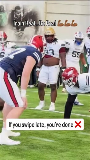 💥 Jump sets???? Beat them with speed timing. Swipe early. Stay tight. Finish through. ⚔️ Fast hands win reps. Slow hands well, you already know what will happen! 🧱💪 Now is this the only to beat a jump set? No it is NOT! You gotta have multiple tools under your belt! Join the App waitlist — link in bio ☝🏾 #putereacademyfootball #TrainRealBeReal #dline #defensiveend #defensivetackle #defensiveline #offensiveline #offensivelineman #passrush #passpro #nfl #cfb #highschoolfootball #hwpo #hwpotrai