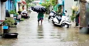 Red Alert In Telangana Following Cyclone Gulab