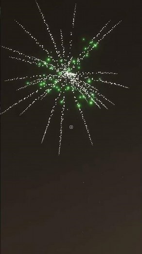 Pyroworks Blättertanz Rakete Funke