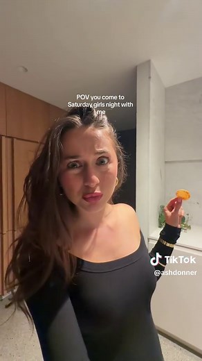 Saturday Night Out with Friends: Girls' POV Vlog