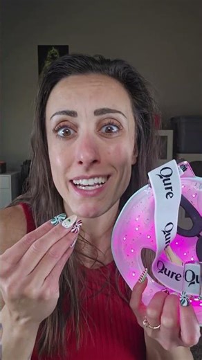 LED light therapy you can actually customize for each part of your face 👀✨