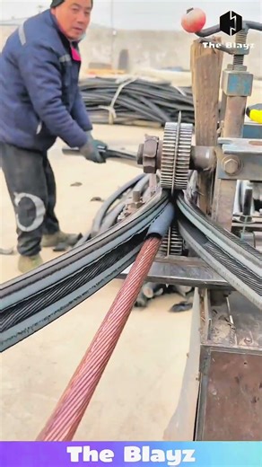 Powerful Wire Stripping Machine Separates Copper & Plastic | Heavy Electric Cable Recycling