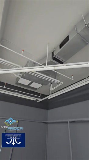 Avance de proyecto Tienda DKTHLON Multiplaza Escazú Sistemas VRF Lennox con 10 fancoils de 96000 btu 2 cassette de 24000, 1 cassette de 18000, cassette de 12000 y 3 unidades pared alta 1 de 24 y 2 de 18000btu | ServiFrio CR
