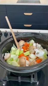 Slow cooker simple beef stew