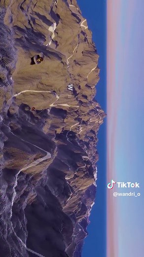 Stunning Cinematic Views of Minecraft - Experience the Beauty