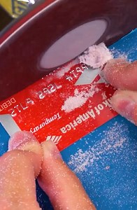 Zahle mit einem Lächeln! Meine in den Zahn eingebettete Zahlungskarte 😁💳💲 | 5 Minuten Tricks SPIEL