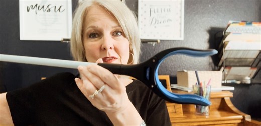 Watch Handy picker-upper tool on Amazon Live