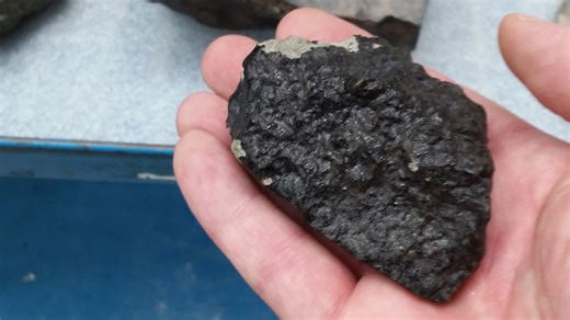 Got your hands on a space rock? Here's how to know for sure! - The Weather Network