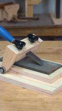 SHARPEN LIKE A PRO WITH This DIY Wooden Hand Chisel Method! #woodworking #sawblade #wood