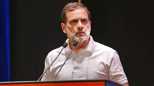 चुनाव आयोग ने राहुल गांधी की मांग पर दिया जवाब- CCTV फुटेज देना निजता और कानून के खिलाफ