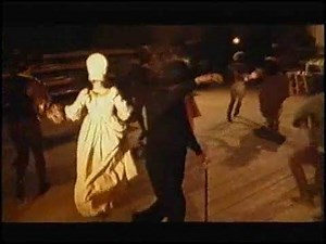 -43 #piccolo70 «La nostra ricerca sul “Faust” è incominciata, l'abbiamo pagata e costruita con molto di noi stessi. Oggi la offriamo al pubblico. Adempiamo, un'altra volta, al nostro compito di interpreti, alla nostra responsabilità di uomini del teatro che nel teatro credono ancora come nella vita». Giorgio Strehler in occasione del debutto di “Faust, frammenti parte prima” al Teatro Studio il 18 marzo 1989. | Piccolo Teatro Milano