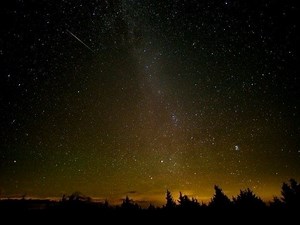 Double Meteor Shower Tonight Over CT Skies: How To Watch