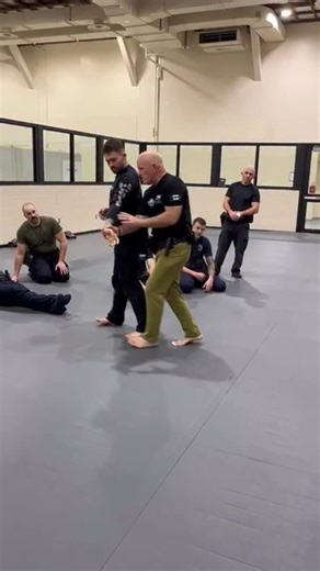 Police Jiu Jitsu @c4cpjj @c4c_operator @pfc_training Weapon Retention- In Holster Hip to Hip #c4cpjj #copswhotrain #alittlealot #pjj #police #policejiujitsu #invictusleo_official #pfctraining #bjjmakeitmandatory #fightfunctionalbjj #getteady #stayready #bjj #mma #bjjlifestyle #defensivetactics #grappling #training #thinblueline #wegohome #consistencyovertime #consistencyiskey #pjjaffiliated #brazilianjiujitsu #wrestling #combatives #pjjnation #pfctraining | C4C PJJ