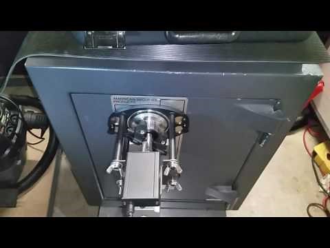 Robot safe dialer safecracker safe locksmith Elgin Rockford Aurora Arlington Heights Schaumburg Volo