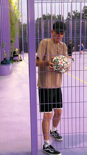 What is this? #foryou #dmitriifreestyle #funny #fypシ