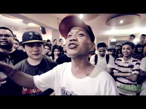 FlipTop - Smugglaz vs Caliber