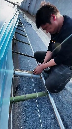 Fixing plastic covering-film process for the greenhouse