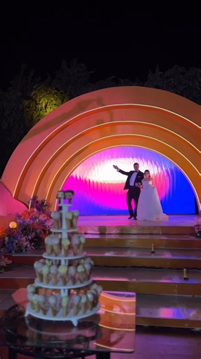 Egyptian Weddings on Instagram: "Our bride looking effortlessly fabulous, guests dressed to impress, and chic decor setting the tone for an elegant night 🌟✨💫Catch the full Wedding Coverage in our Highlights 🤍 Congratulations to this Special Couple @hana_elsadek @youssefmahrous ————————— - Wedding Planner: @hicreationwedds - Hairstylist: @husseinelsayed_hairstylist - Bridal Room : @bridal_room_decor_bynada - Makeup Artist: @wedyanmohy - Wedding Gown : @nssposa - Led & Light: @eventsegypt.co -