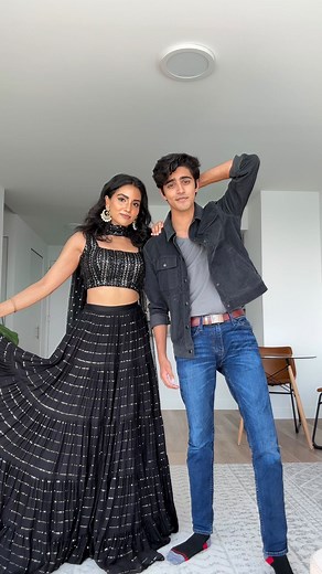 We couldn’t resist 🤷🏽‍♂️ #terevaaste #vickykaushal #saraalikhan #bollywood #reelsindia #filmy #dance DC @bhaiyajiismile 💃 | Aman