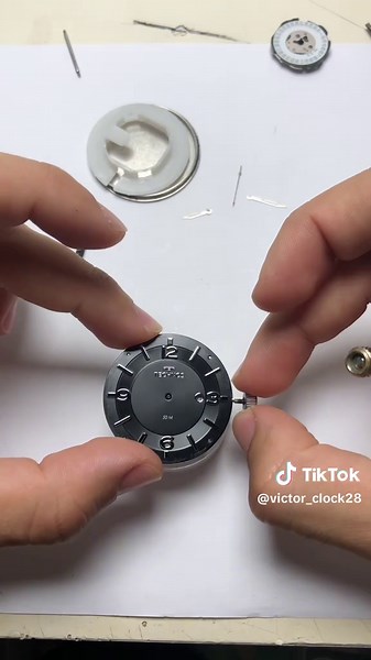 Torne-se um Relojoeiro: Aprenda a Consertar Relógios