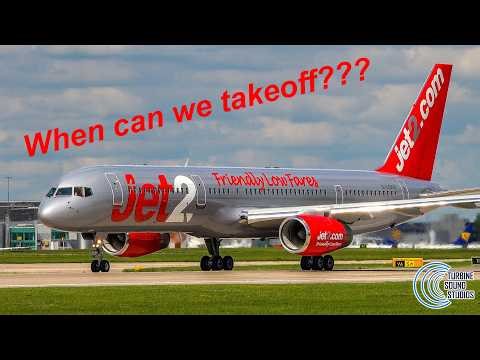 Boeing 757 waiting to takeoff in the summer heat!!