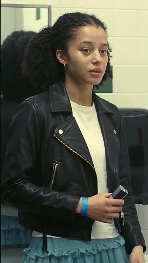 She said the secret code words...🤨😲 #onebattleafteranother #reginahall #leonardodicaprio #warnerbros