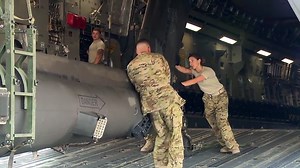 AH64 Apache Attack Helicopter Gun Camera Taliban Kill in Afghanistan - video Dailymotion