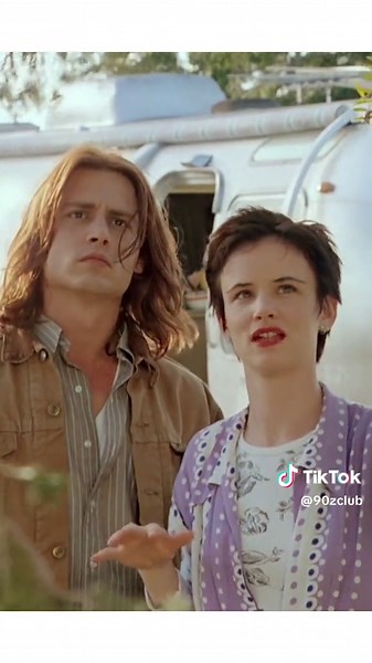 Mating Habits of the Praying Mantis Explained