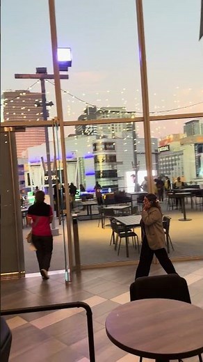 The new UCTER terrace suite seats and ongoing renovations at Lakers’ Crypto.com Arena 👀