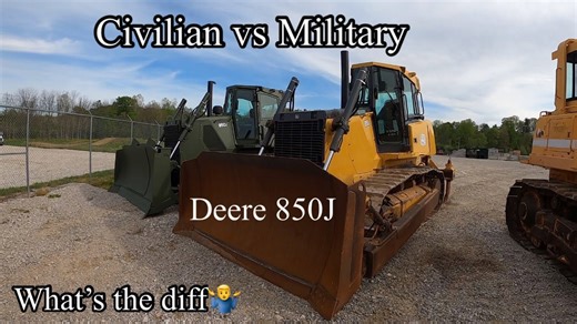 J'ai testé les bulldozers John Deere militaires vs civils