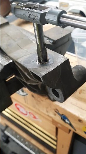 Installing a helicoil thread repair #easy