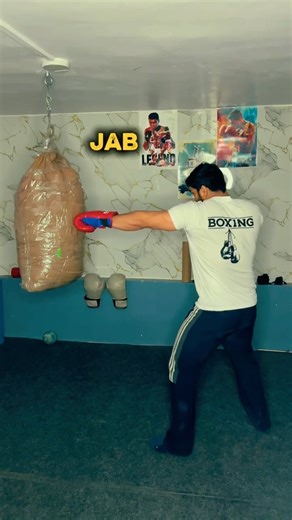 Mike Tyson Boxing Combo Tutorial | Deadly Peek-A-Boo Combinations #MikeTysonCombo #peekabooboxing